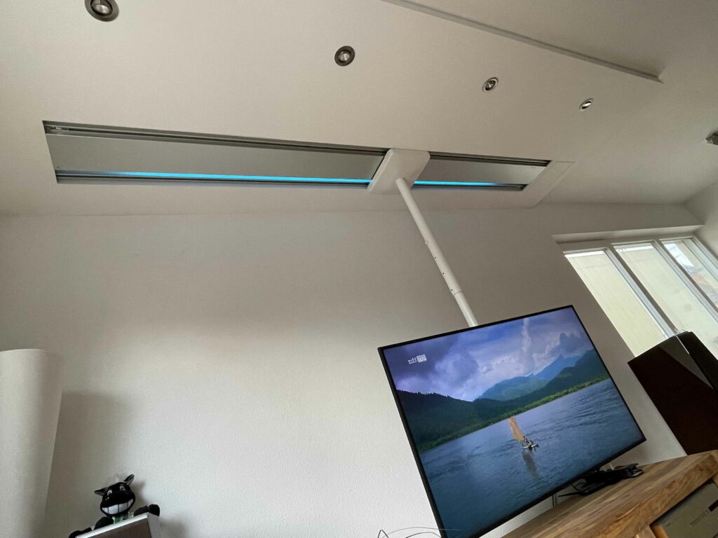 Gallery | ScreenTrain® | Mobile TV ceiling mount